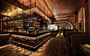 11 Best Bars in Long Beach: Where to Enjoy Drinks and Good Vibes